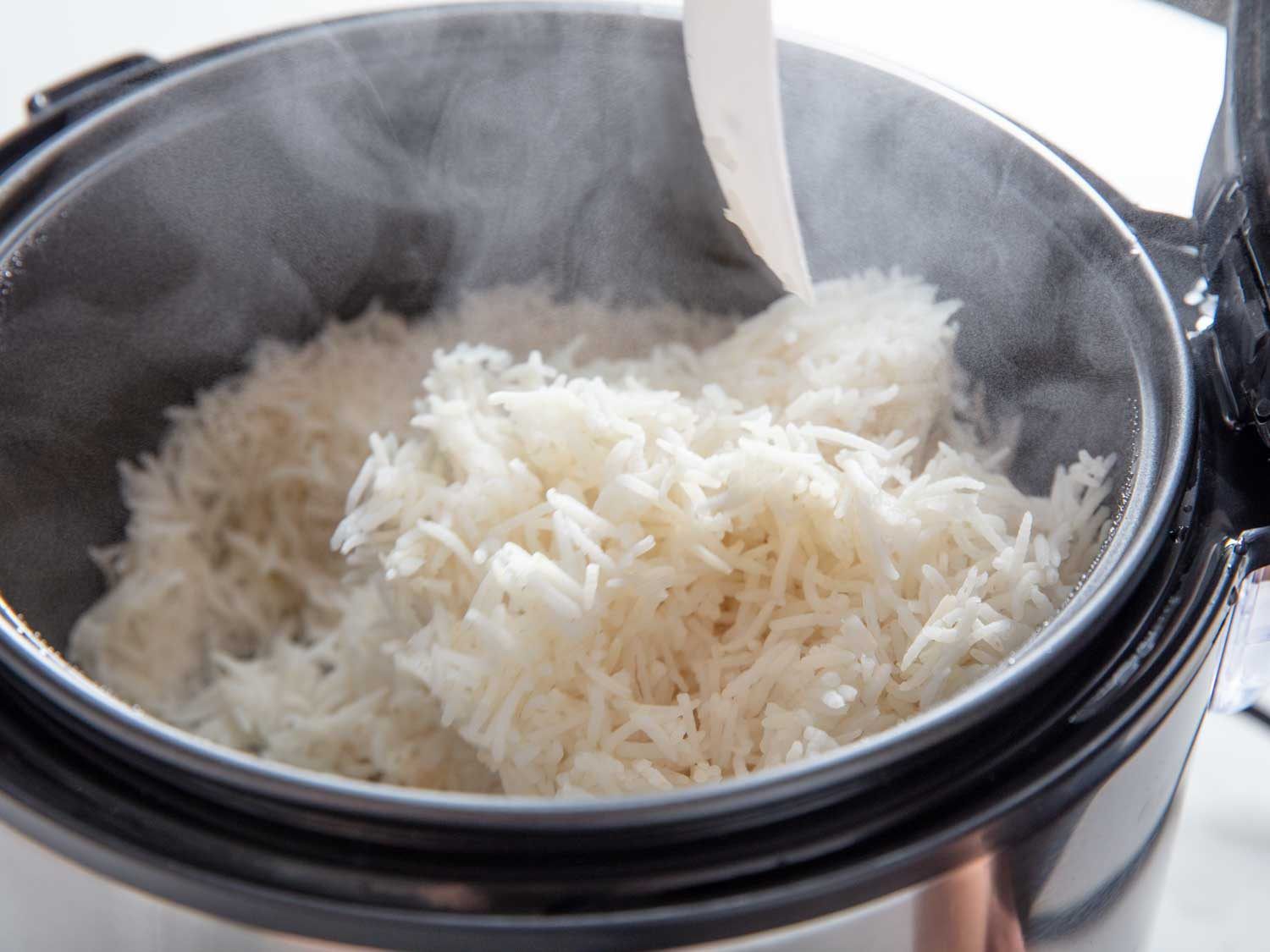 6 Simple Hacks for Perfect Rice Every Time - We Know Rice