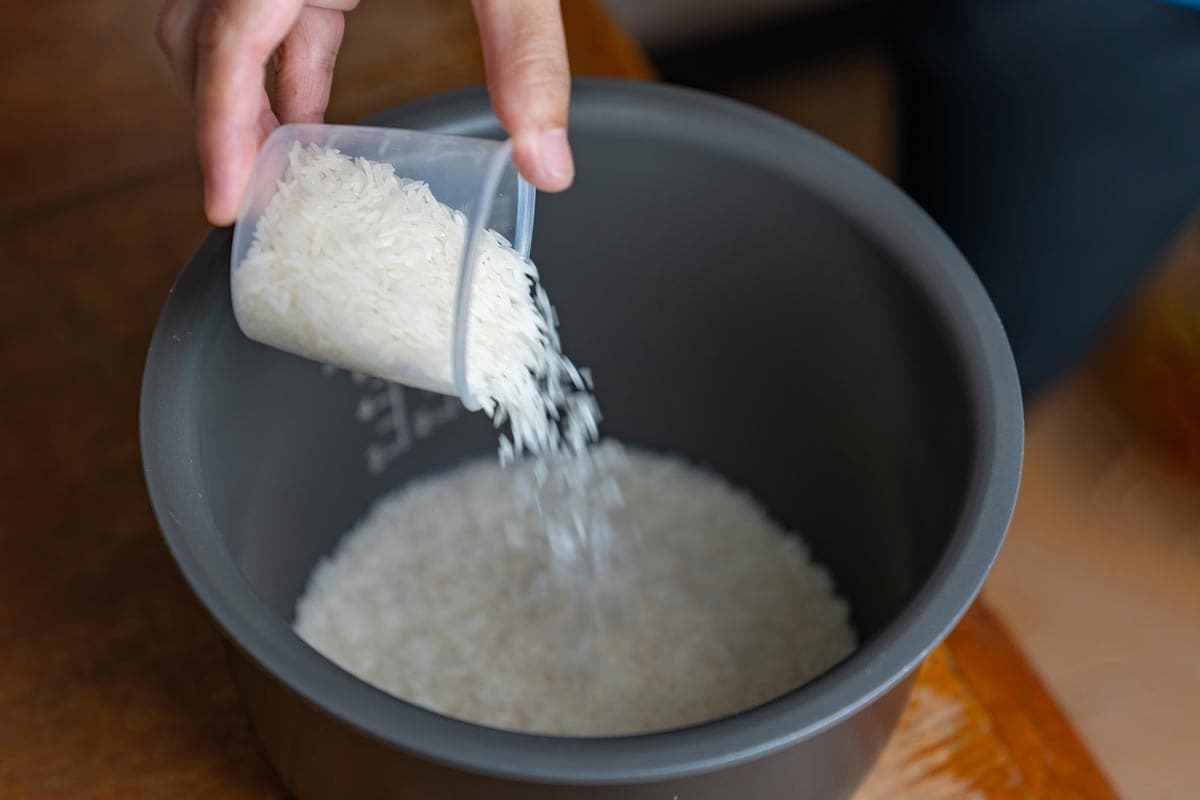 4 Essential Rice Cooker Accessories - We Know Rice