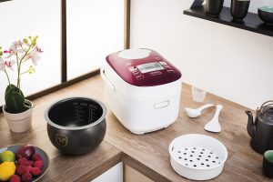 The History of Rice Cookers - We Know Rice