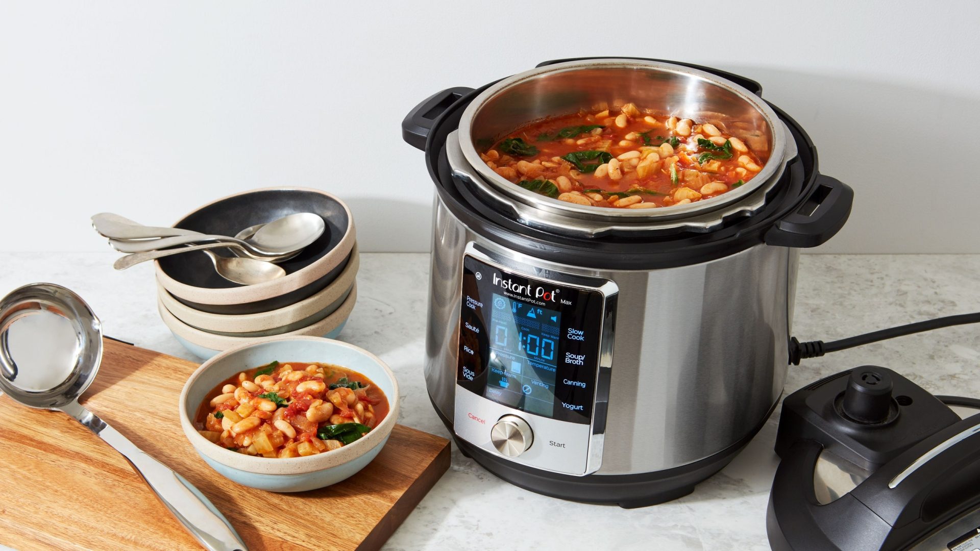 What are Adjustable Capacity Rice Cookers? [Definition and Benefits ...